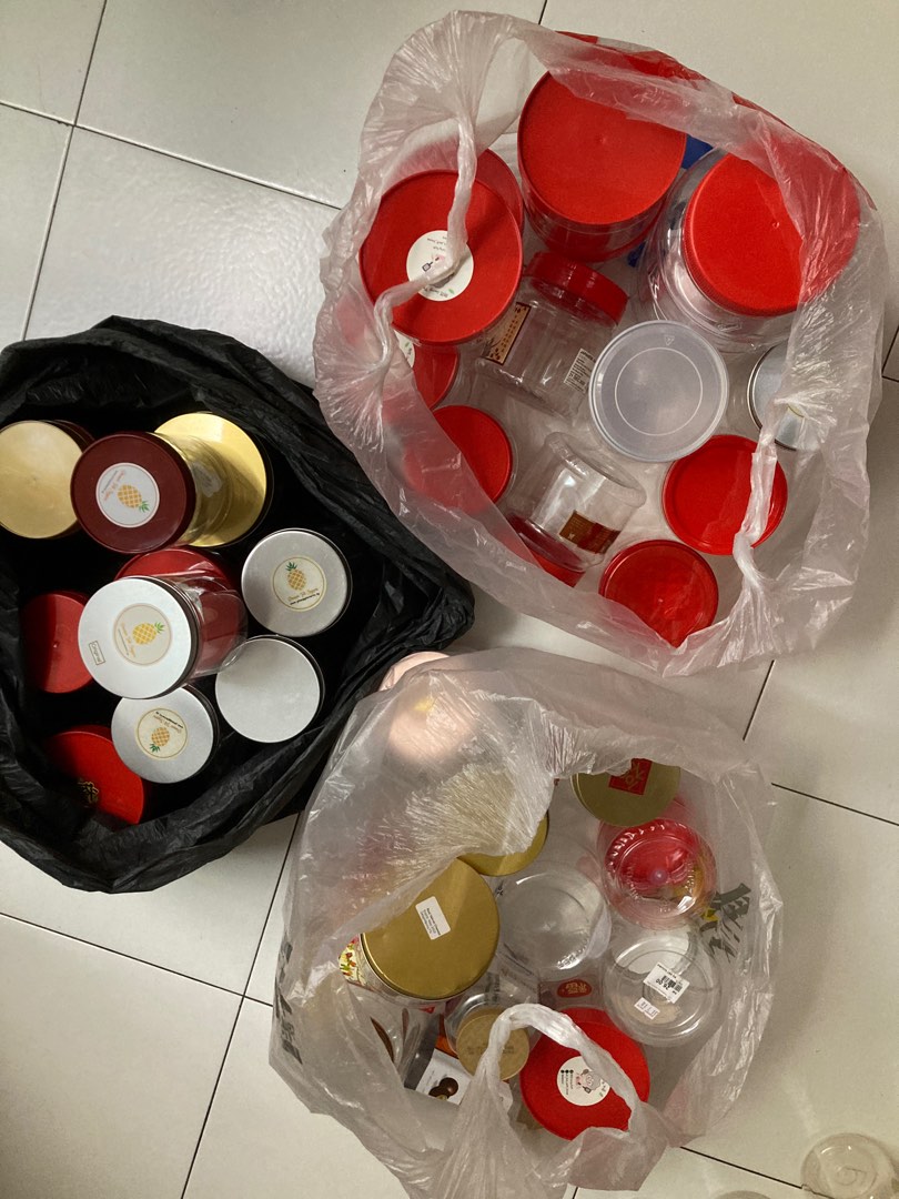 Empty plastic containers, Everything Else on Carousell