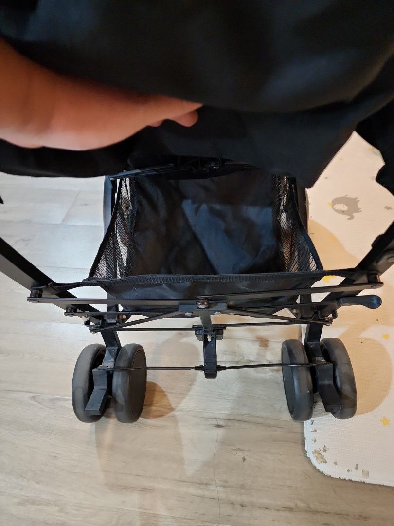 Ferrari Pram, Babies & Kids, Going Out, Strollers on Carousell