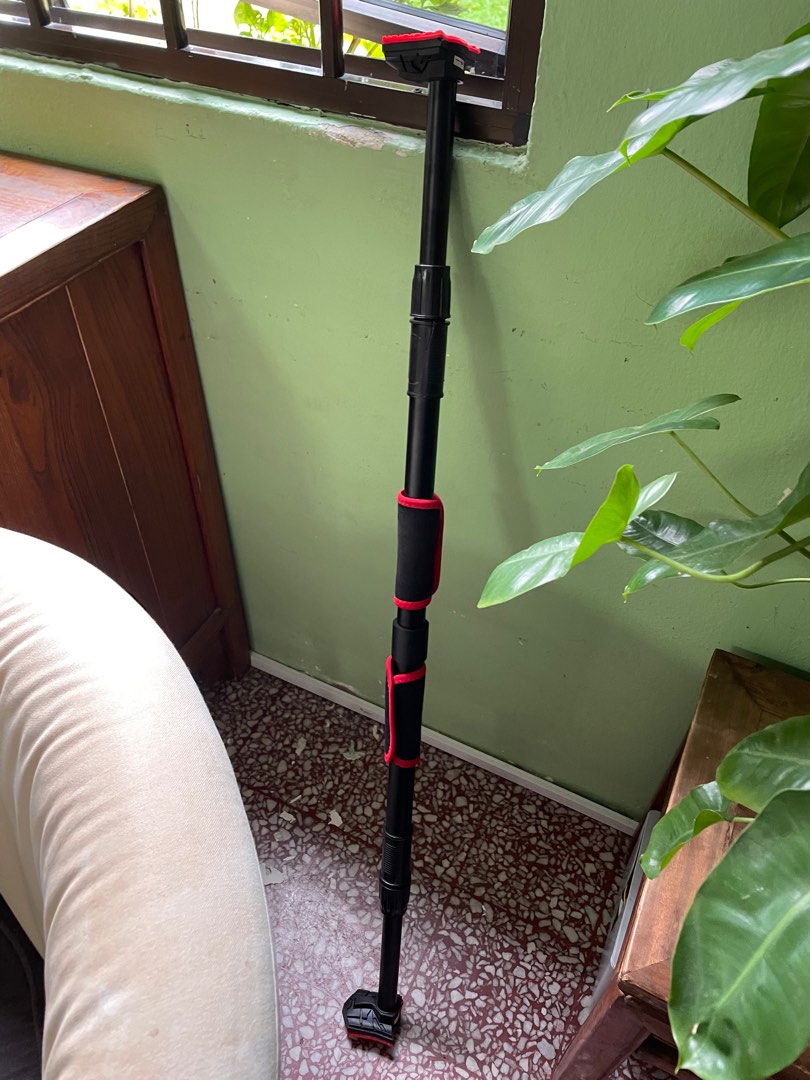 Free pull up bar, Sports Equipment, Exercise & Fitness, Toning ...