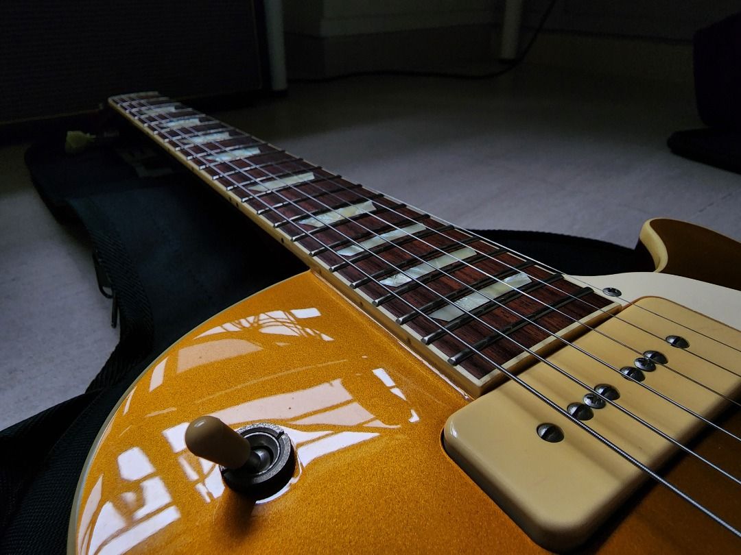 FUJIGEN FGN Neo Classic NLS11RMP-AG Les Paul Goldtop P90 (2013 ...