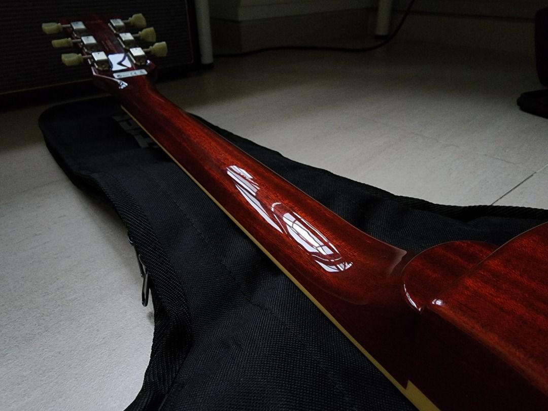 FUJIGEN FGN Neo Classic NLS11RMP-AG Les Paul Goldtop P90 (2013 ...