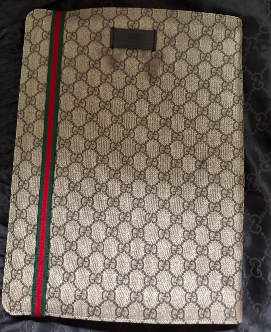 Gucci Folder, Men's Fashion, Bags, Briefcases on Carousell
