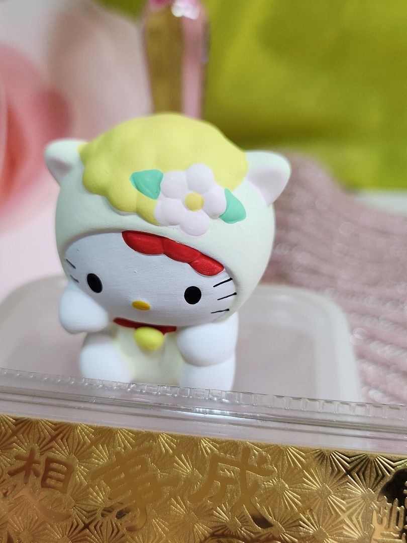 Hello Kitty Goat Figurine and Pure Gold Plaque, Hobbies & Toys, Toys ...