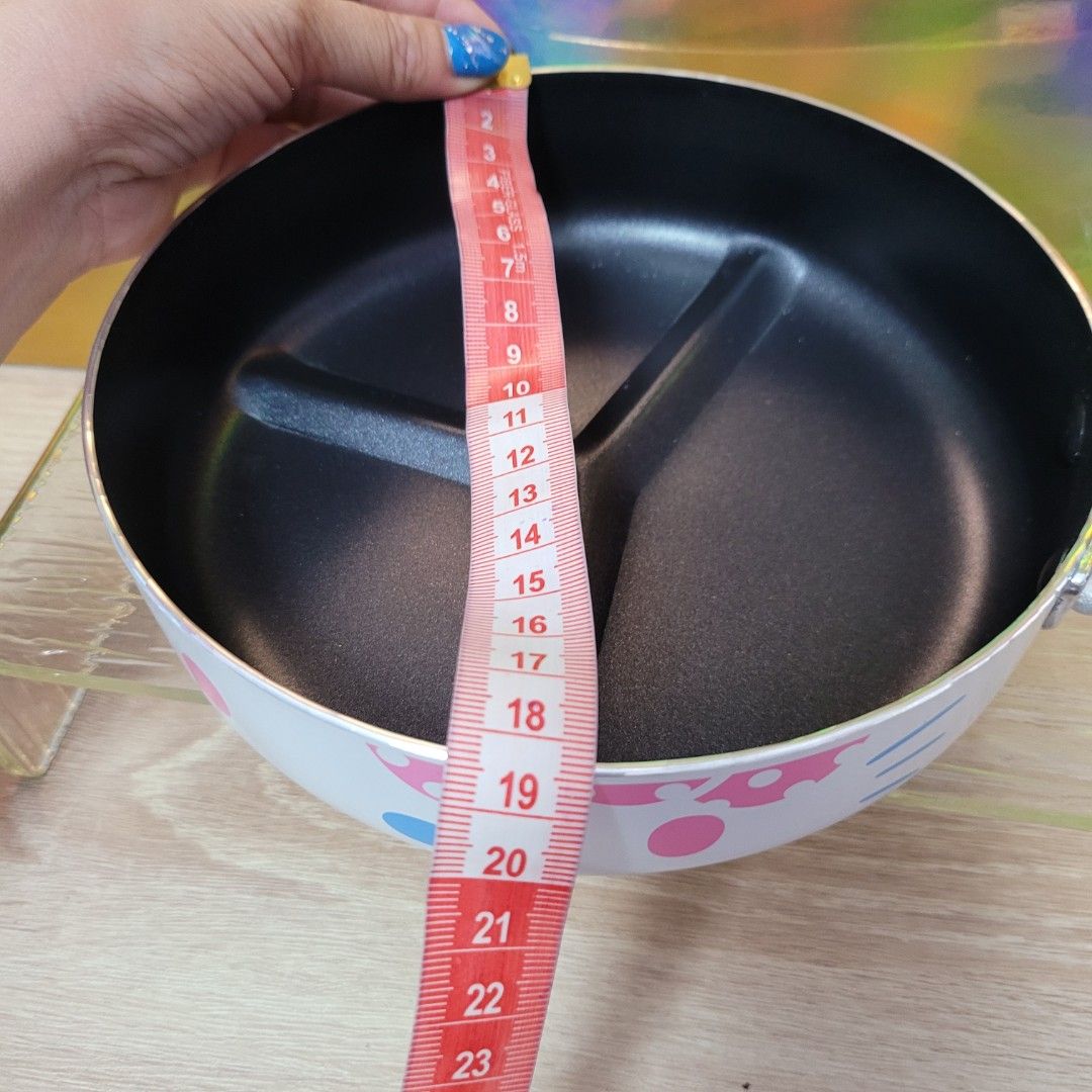 Hello Kitty pan( sanrio), TV & Home Appliances, Kitchen Appliances ...