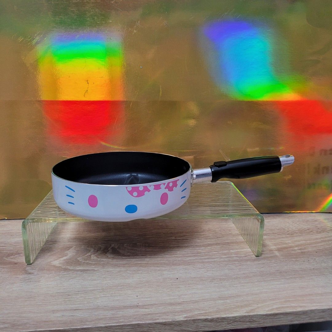 Hello Kitty pan( sanrio), TV & Home Appliances, Kitchen Appliances ...