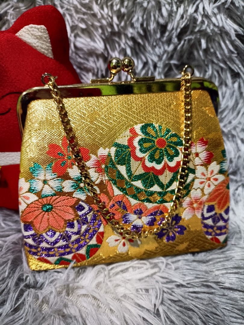 Japan Party Kisslock Handbag, Women's Fashion, Bags & Wallets, Purses ...