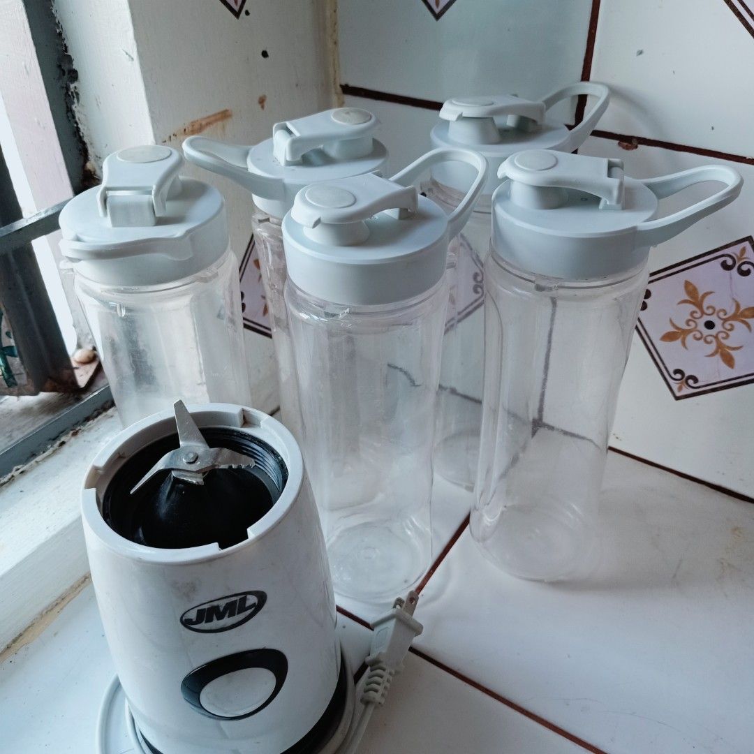 JML FOOD BLENDER/ FRUIT JUICER, Everything Else, Looking For on Carousell