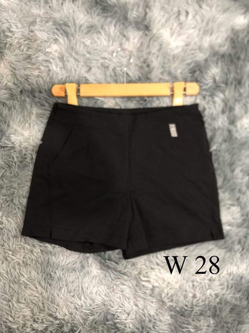 KOREAN ZIPPER SHORTS, Women's Fashion, Bottoms, Shorts on Carousell