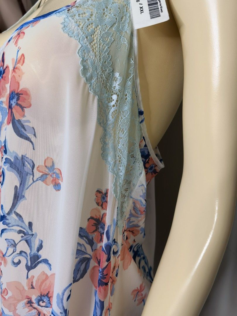 Large : Nighties, Women's Fashion, Undergarments & Loungewear on Carousell