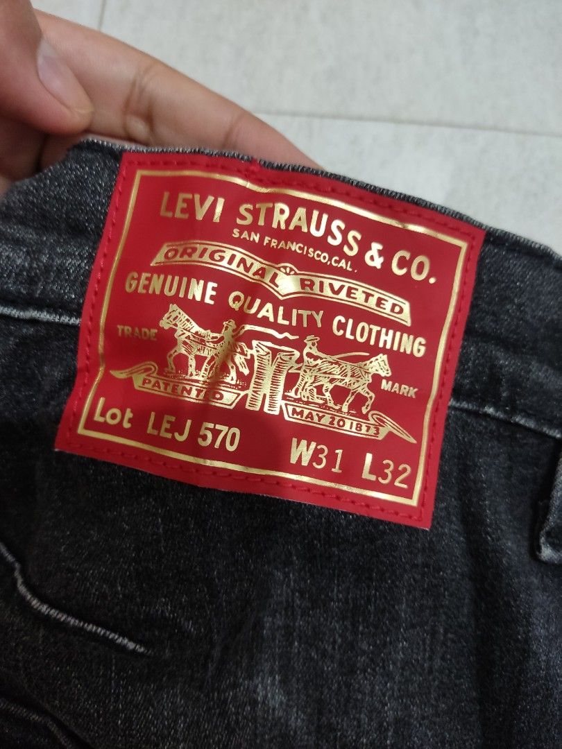Levis Engineer Jeans, Men's Fashion, Bottoms, Jeans on Carousell