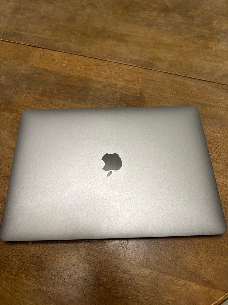MacBook Pro (13-inch,M1,2020) touch bar with apple care+ and free magic ...