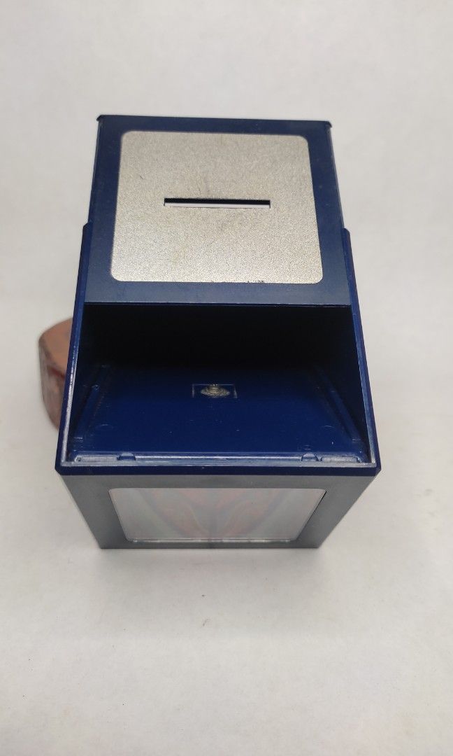 Magic Art Bank (Illusion Coin Bank), Hobbies & Toys, Memorabilia ...