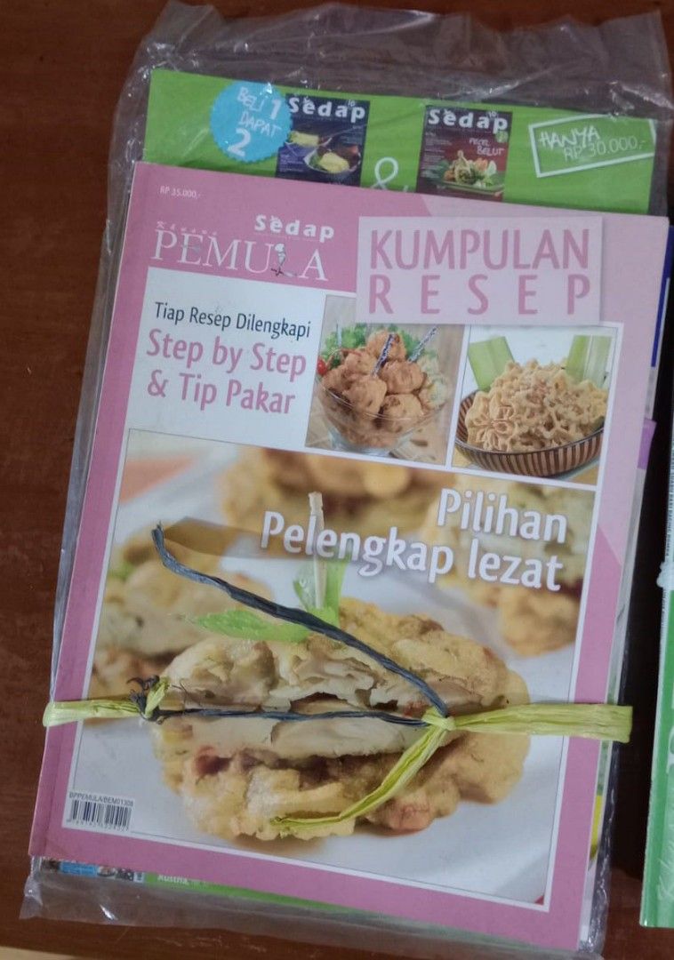 Majalah Kumpulan Resep Masakan dan Kue, Books & Stationery, Magazines ... Majalah Kumpulan Resep Masakan dan Kue, Books & Stationery, Magazines ...