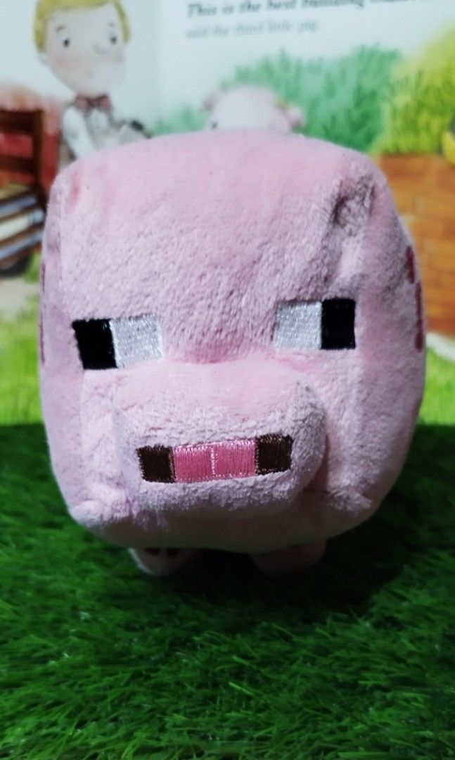 Minecraft pig plush, Hobbies & Toys, Toys & Games on Carousell
