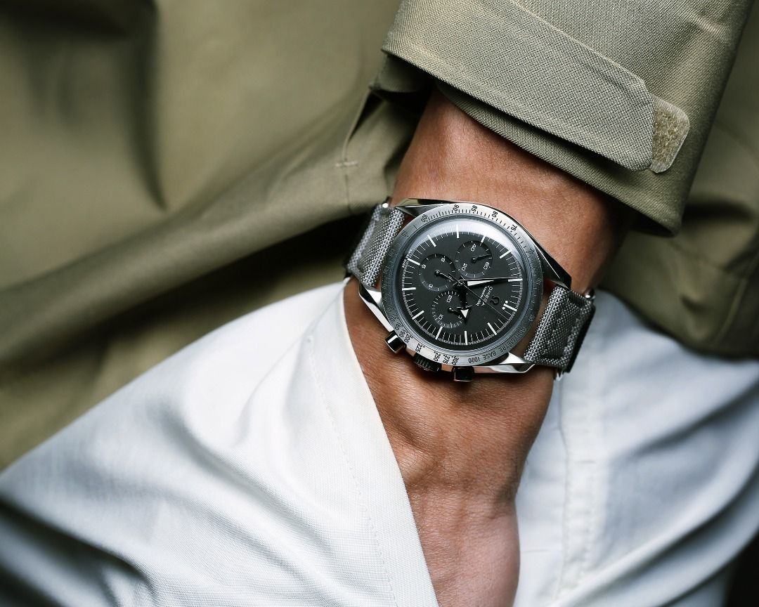 Velcro Strap ( Space Grey ), Men's Fashion, Watches & Accessories ...