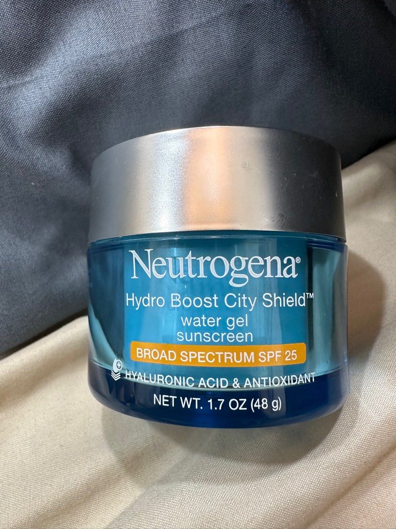 Neutrogena Hydroboost Sunscreen, Beauty & Personal Care, Face, Face ...