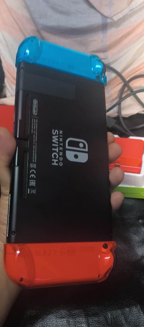 nintendo switch v2 modchipped 256gb full of games, Video Gaming, Video ...