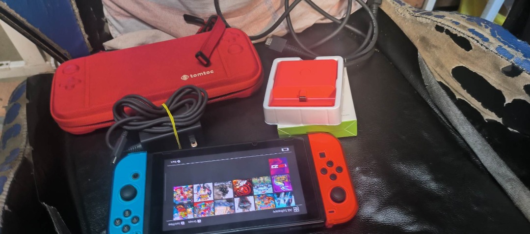 nintendo switch v2 modchipped 256gb full of games, Video Gaming, Video ...