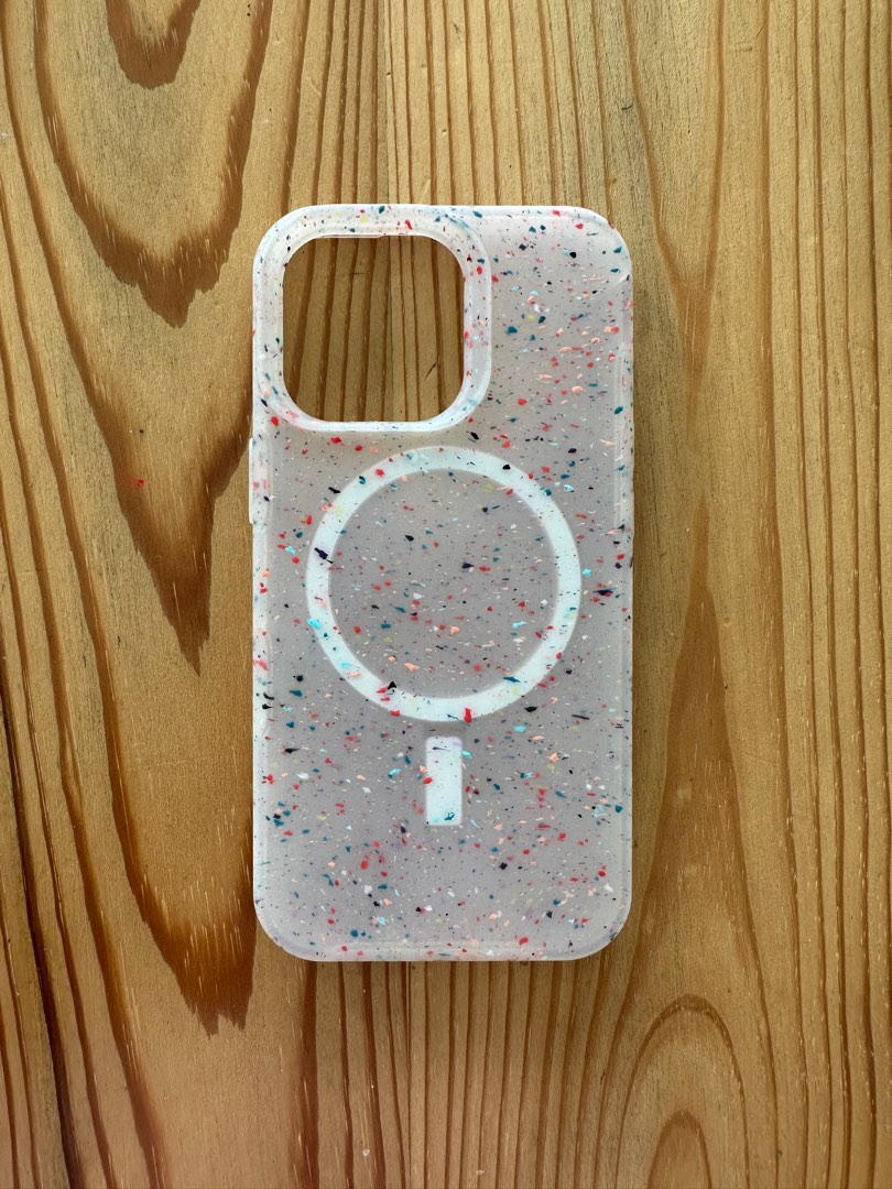 Otterbox Core Series Case with Magsafe - iPhone 13 Pro, Mobile Phones ...