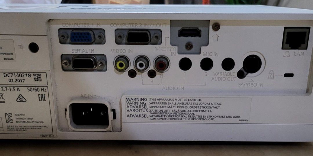 Panasonic VW350 WXGA projector, TV & Home Appliances, TV ...