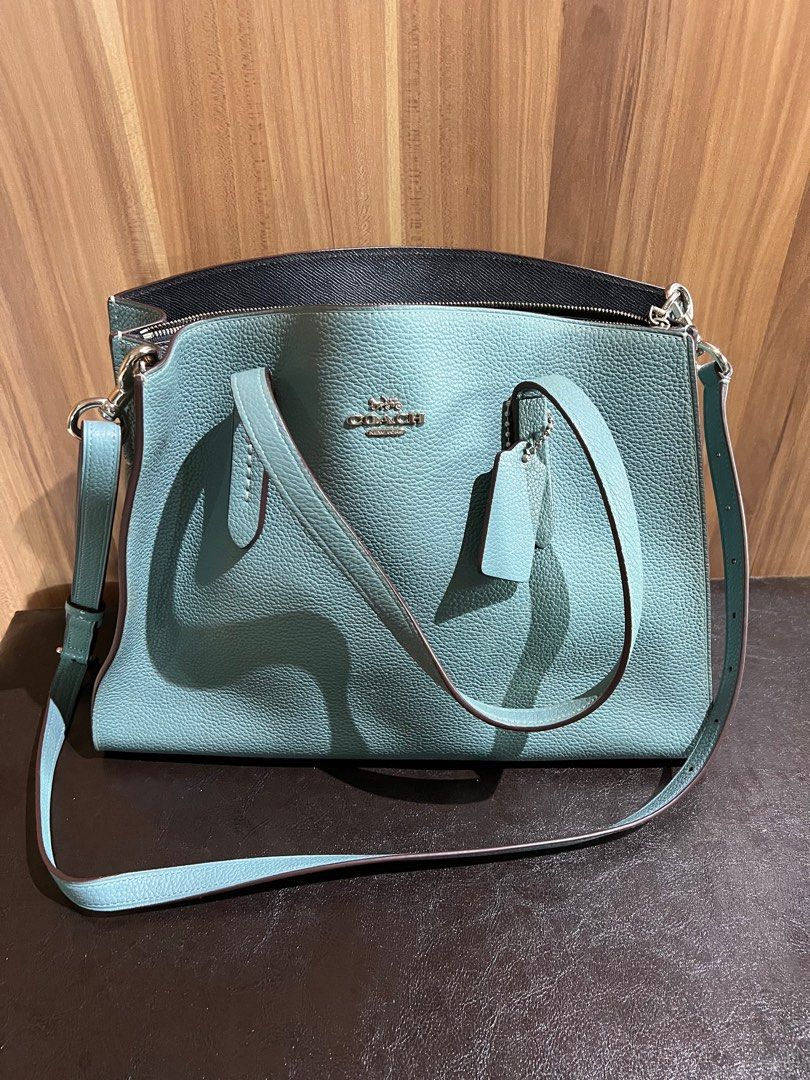 Pre-loved Coach Charlie Carryall, Women's Fashion, Bags & Wallets, Tote ...