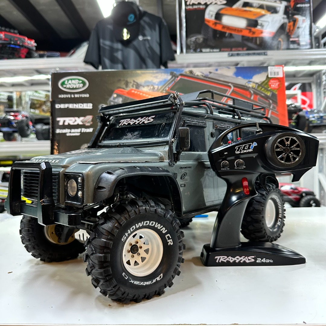 [PRE-OWNED] TRAXXAS TRX4 TRX-4 DEFENDER CRAWLER, Hobbies & Toys, Toys ...