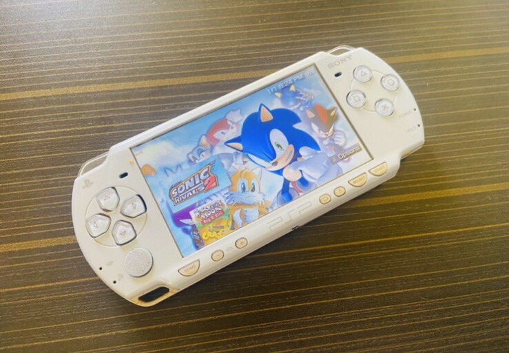 Psp 3000 ceramic white nonissue full of games ready to play pm sa my ...