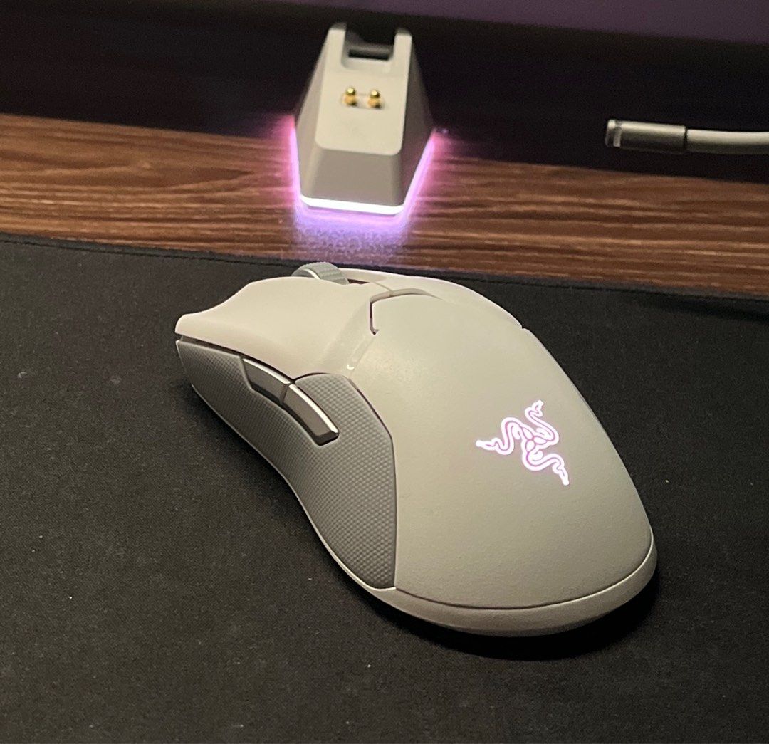 Razer Viper Ultimate (Mercury), Computers & Tech, Parts & Accessories ...