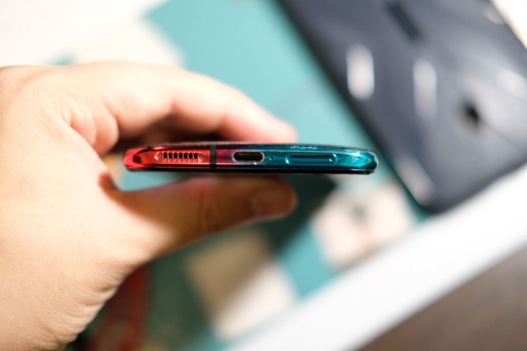Red Magic 5G Cyber Neon (Covered with Carbon Sticker) 12GB/256GB Global ...