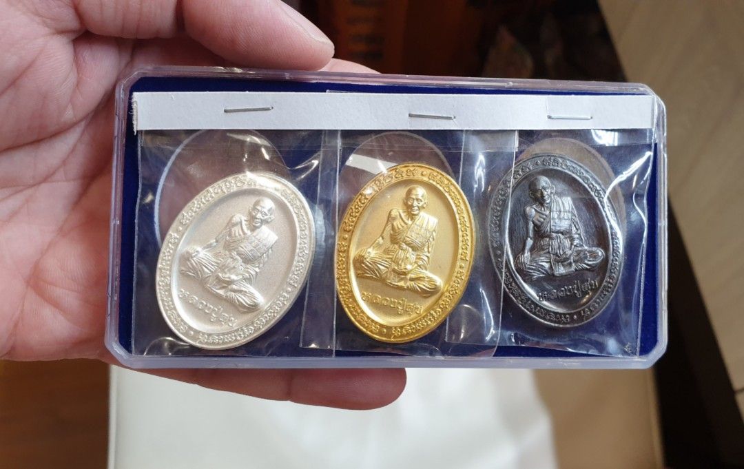 Rian Lp Suk ~ Wat Pak Khlong Makhamtao, Hobbies & Toys, Religious Items on Carousell