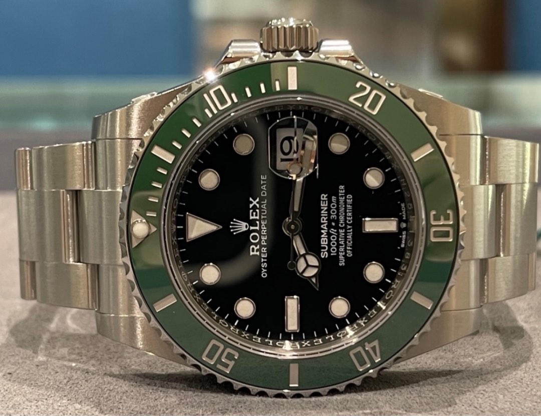 Rolex Jan 2023 Submariner 126610LV Starbucks, Luxury, Watches on Carousell
