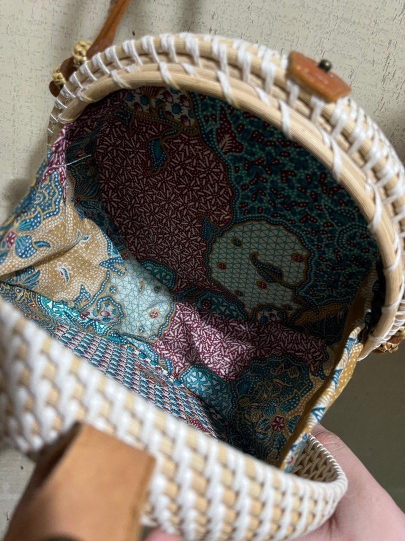 Rotan bag - BARU, Fesyen Wanita, Tas & Dompet di Carousell