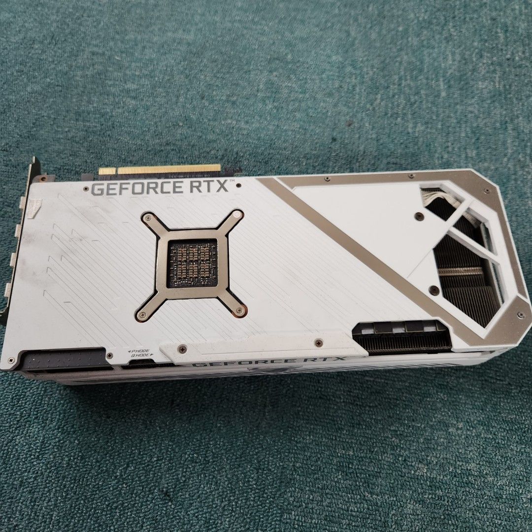 RTX 3080 ASUS ROG STRIX White, Computers & Tech, Desktops on Carousell