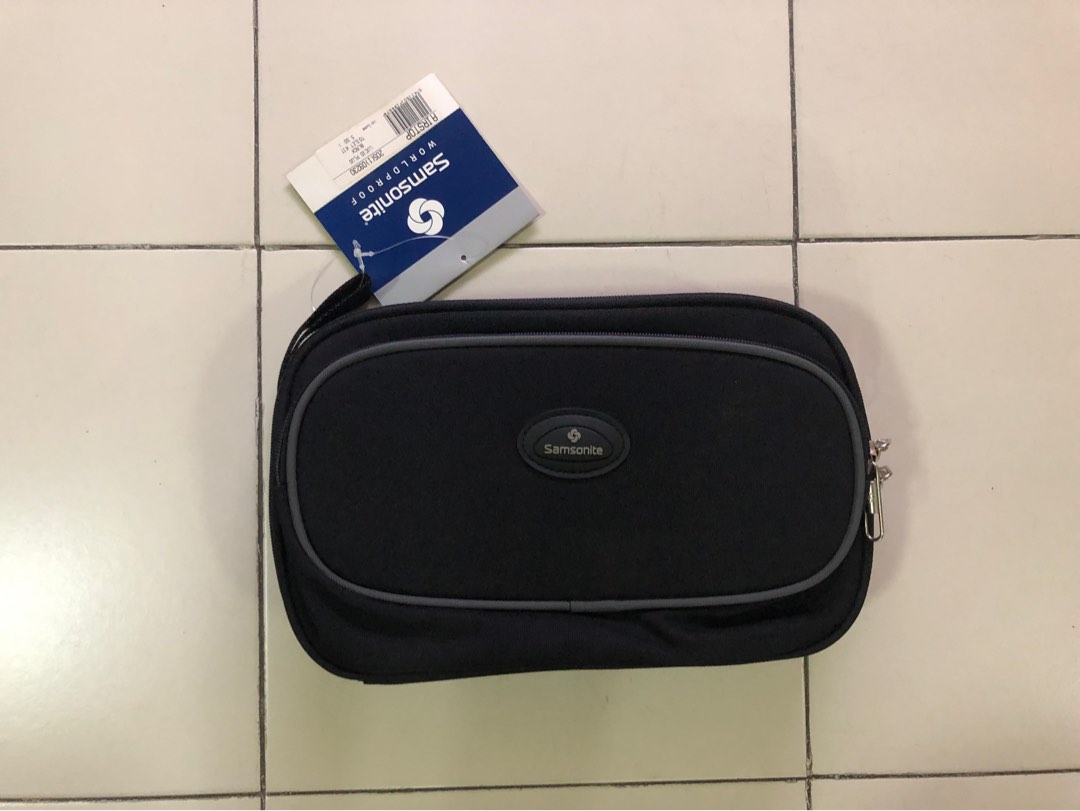 Samsonite travel pouch, Hobbies & Toys, Travel, Travel Essentials ...