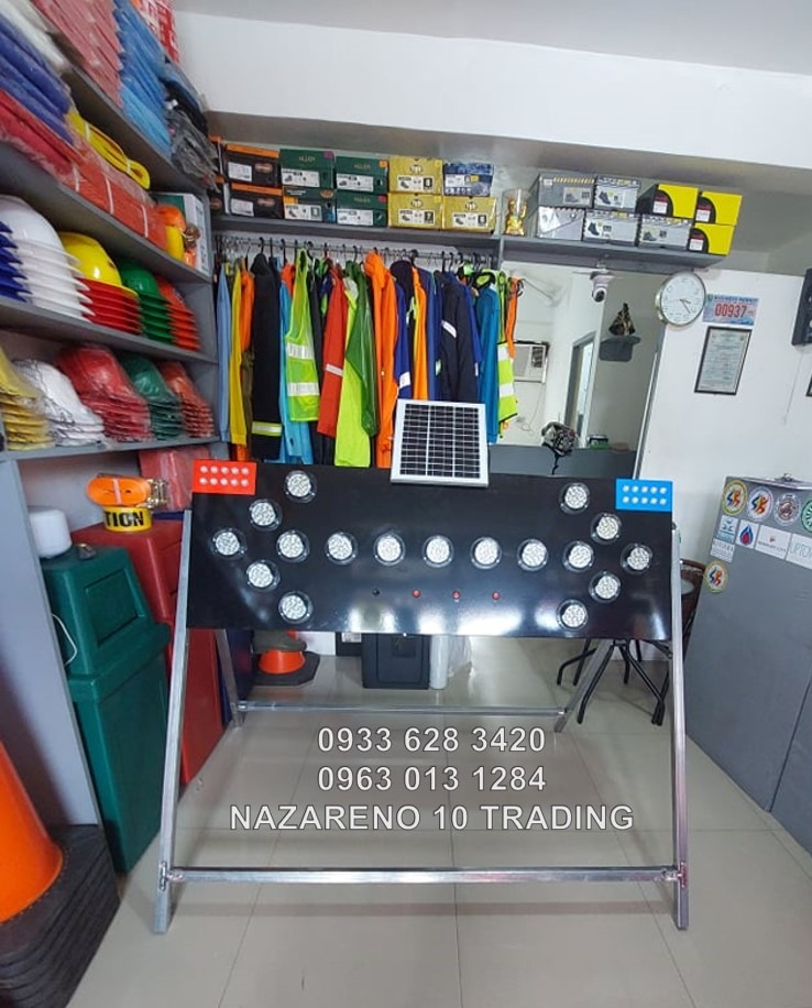 Solar Arrow Board Road Sign, Looking For on Carousell