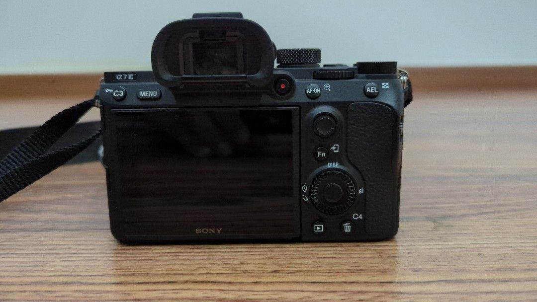 Sony A7iii/A73 [Body Only], Photography, Cameras on Carousell