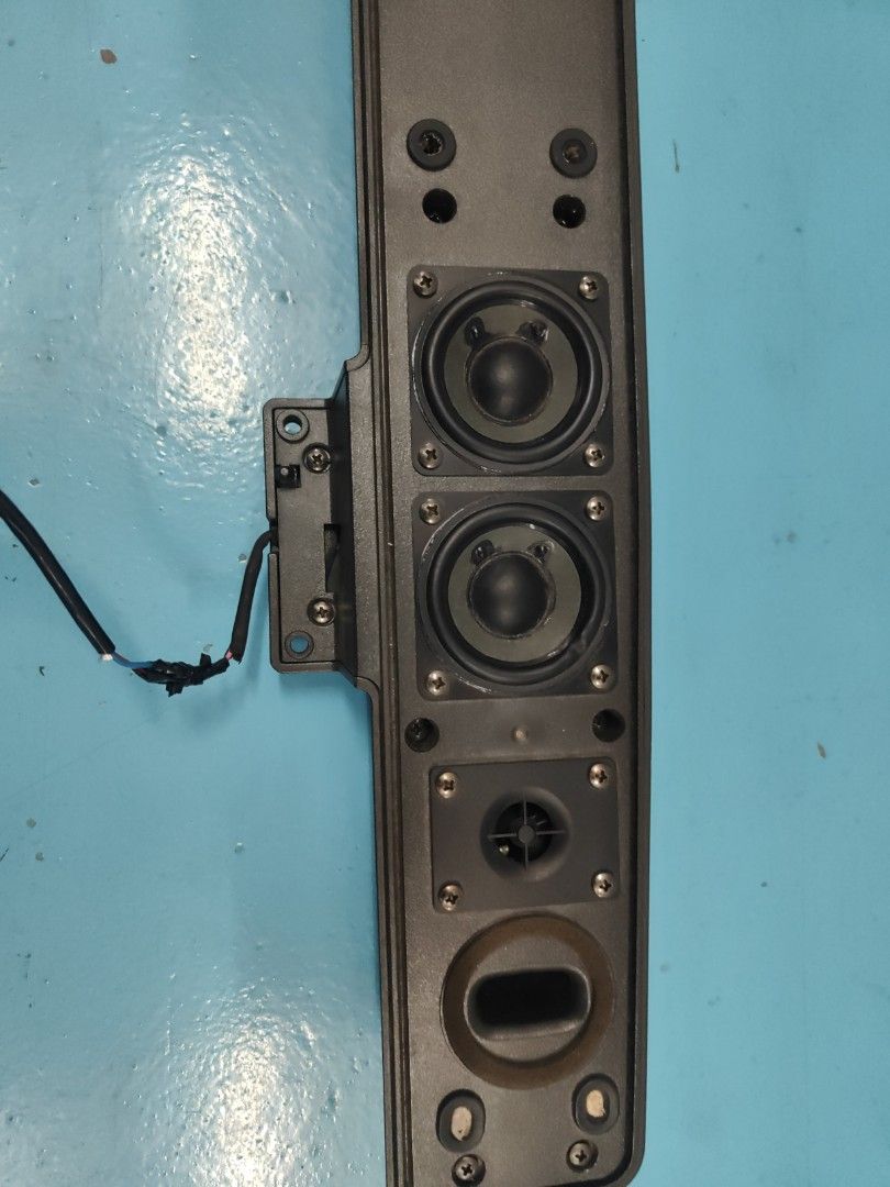 Speaker / Sound System / Sound Bar / Woofer / Tweeter / Hiace / NV200 ...