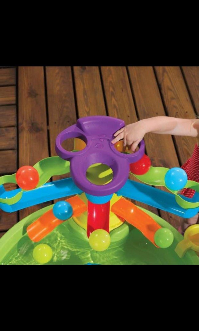 Step 2 Busy ball play table, Babies & Kids, Infant Playtime on Carousell