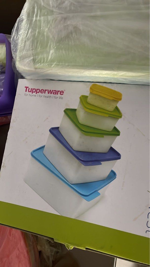 Tupperware, Kitchen & Appliances di Carousell