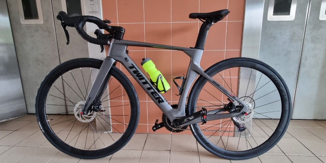 Twitter R10 Carbon Road Bike, Sports Equipment, Bicycles & Parts ...