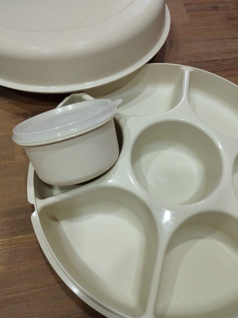 Vintage TUPPERWARE divided container with lid, Furniture & Home Living ...