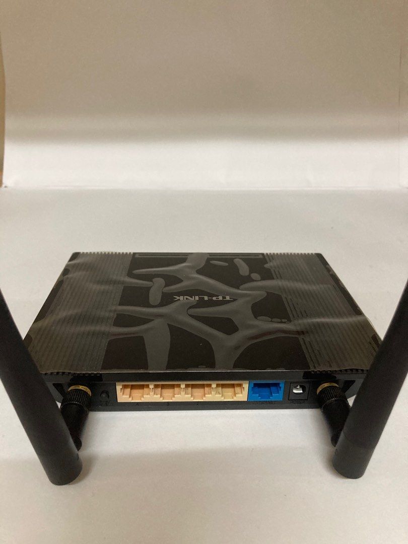 Wireless Router, 電腦＆科技, 電腦周邊及配件, Wifi及上網相關產品 - Carousell