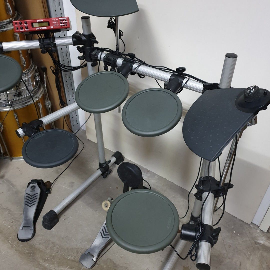 Yamaha DTXPRESS II, Hobbies & Toys, Music & Media, Musical Instruments ...