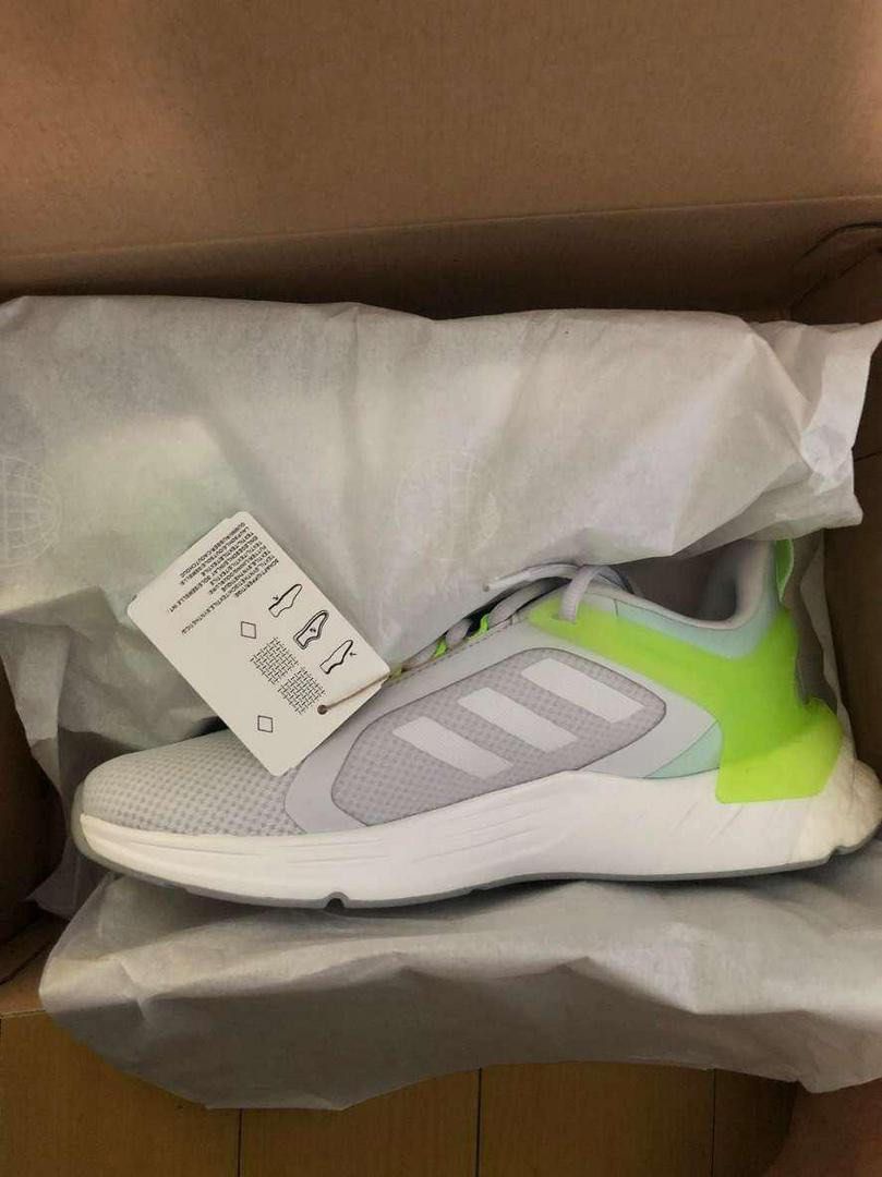 Adidas Response 2.0, Women's Fashion, Footwear, Sneakers on Carousell