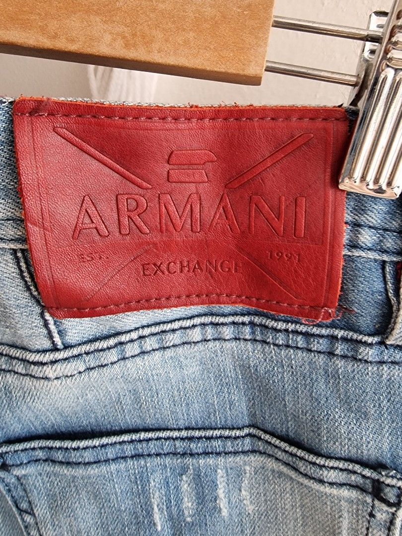 Amani Exchange Ripped Jeans, Men's Fashion, Bottoms, Jeans on Carousell