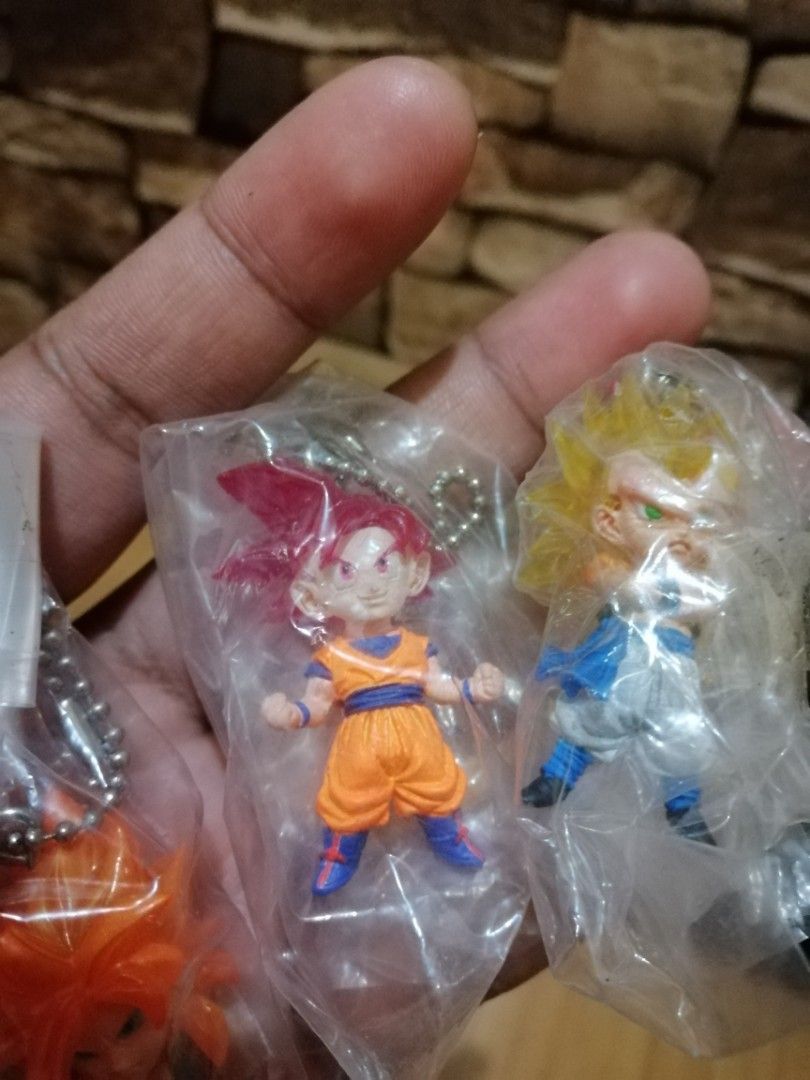 Assorted Dbz Keychain Figure Set Hobbies And Toys Toys And Games On Carousell