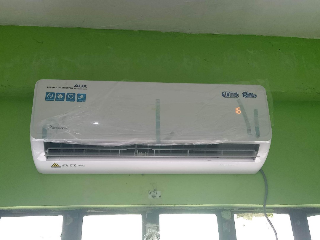 AUX full dc split type inverter Aircon with free installation brand new ...