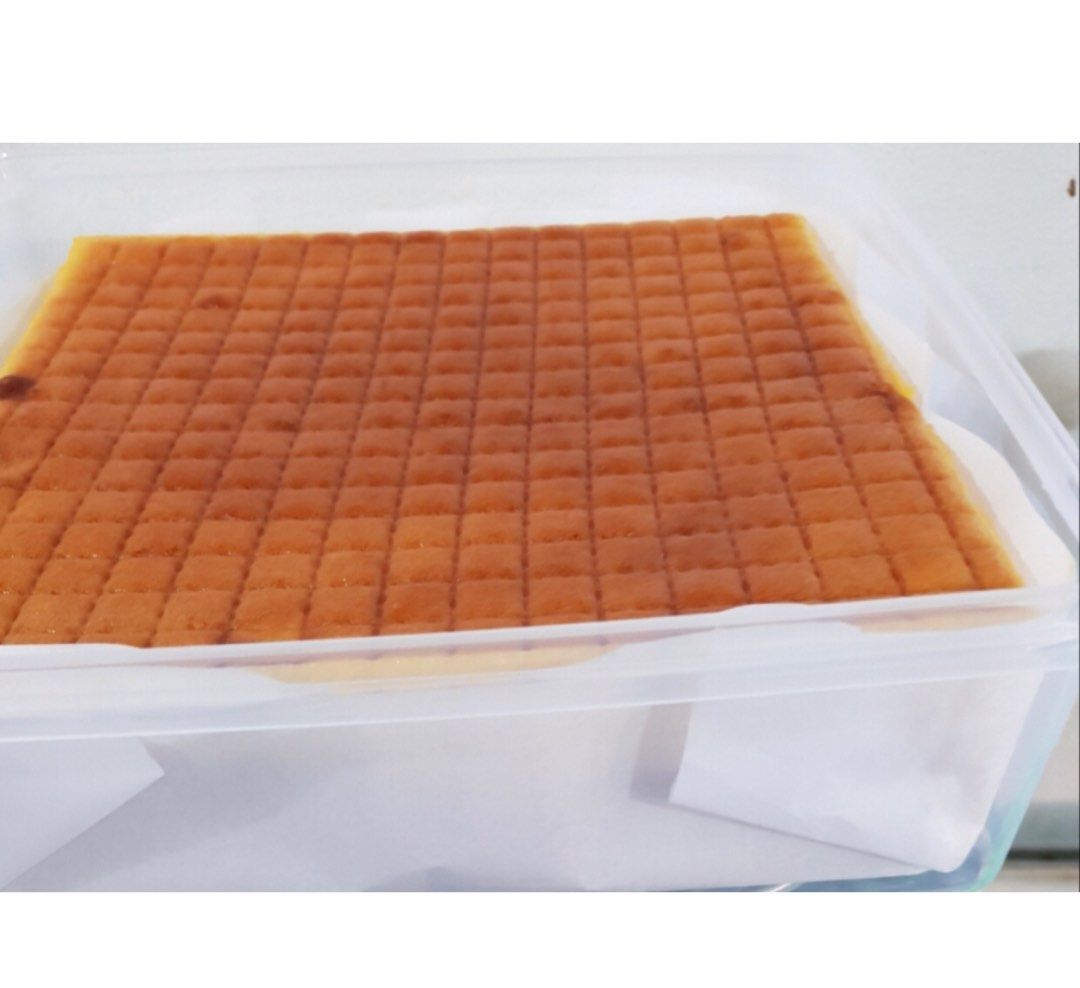 Batam Indonesian Kueh lapis Freshly baked, Food & Drinks, Homemade ...