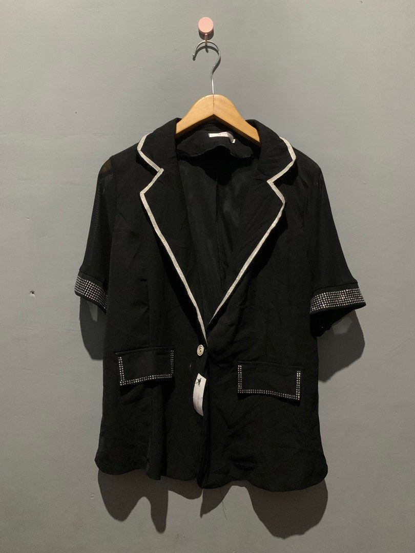blazer mewah / blazer pendek, Fesyen Wanita, Pakaian Wanita, Baju ...
