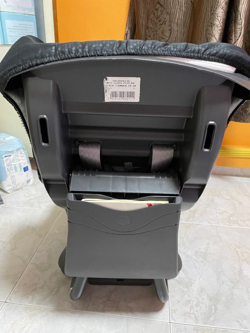 Britax first class car seat, Babies & Kids, Going Out, Car Seats on ...